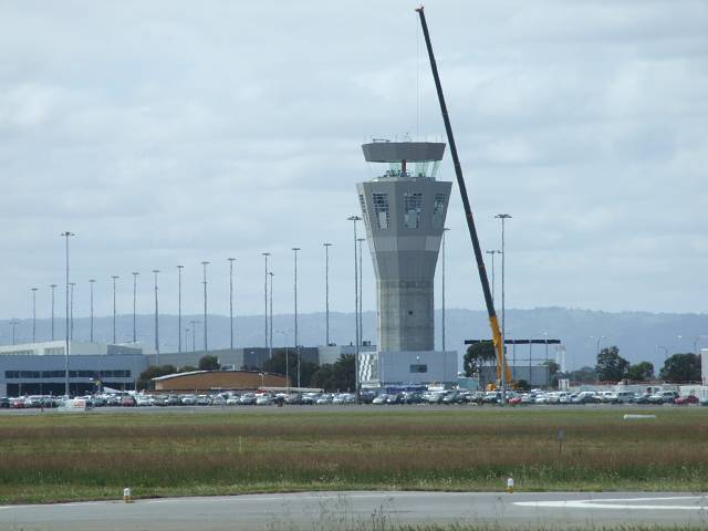 COM: Adelaide Airport Carpark & Pedestrian Plaza - Sensational-Adelaide.com